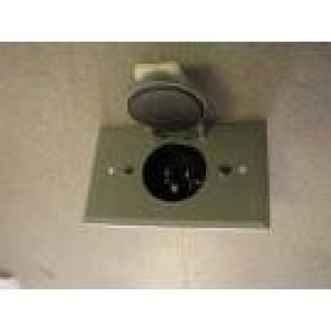 teardrop camper male power inlet 15 amp